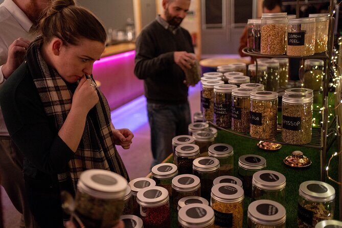 2 hour Gin School Experience in Aberdeen - Key Points