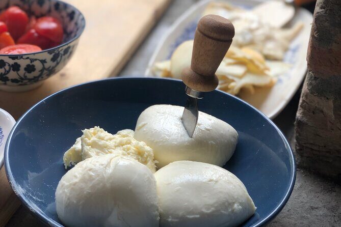 2-Hour Guided Family Pasta or Pizza Cooking Class in Acqui Terme - What to Expect from the Class