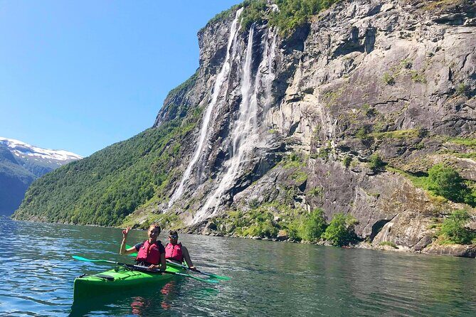 2-Hour Guided Kayak Experience in Geiranger - An In-Depth Review of the Geiranger Kayak Experience