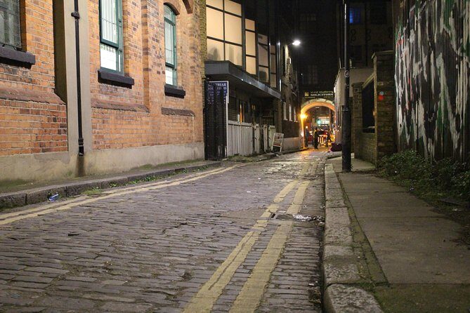 2-Hour Jack the Ripper Small Group Walking Tour in London - Practicalities: Price, Duration, and Comfort