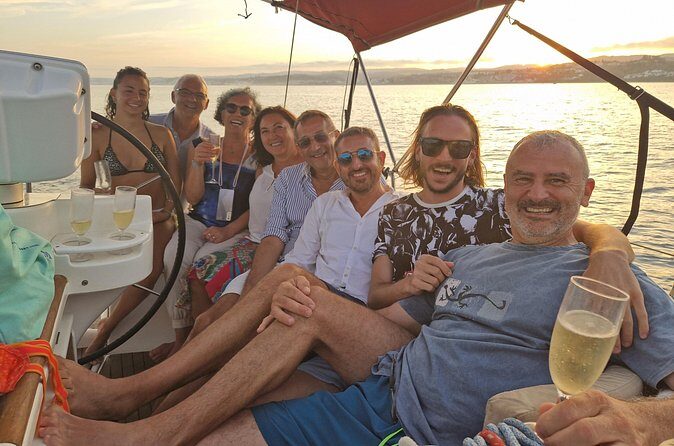 2 hour private charter - The Sum Up