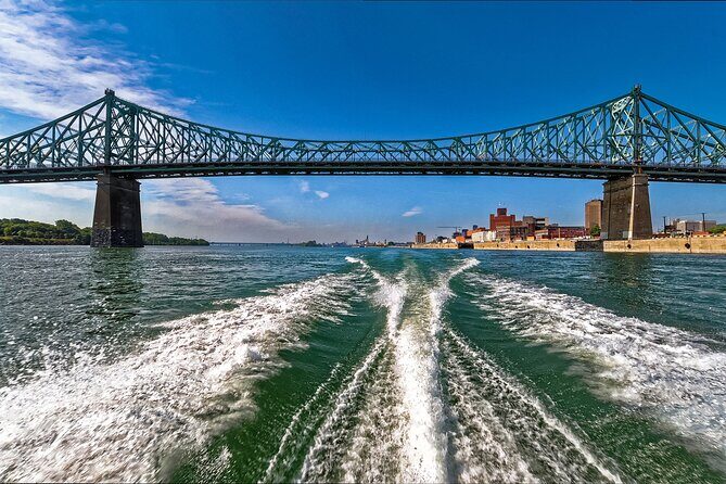 2-Hour Private Montreal Boat Cruise - What Makes This Tour Stand Out