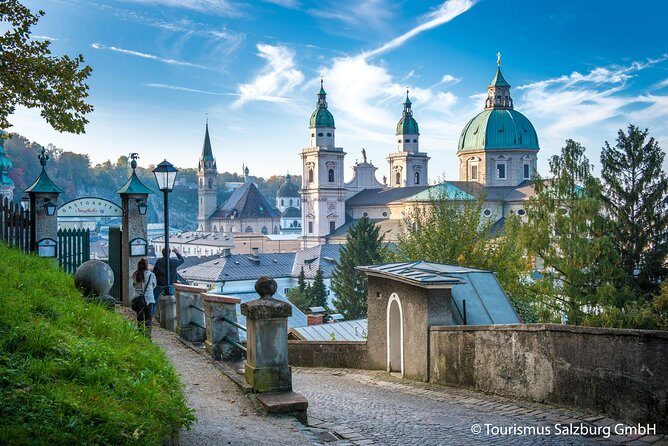 2-Hour Private Salzburg City Highlights Tour - Transportation & Comfort