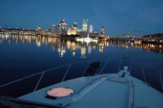 2 Hour Private Sightseeing Charter Boat Cruise - Discovering Pittsburgh by Water: A Private 2-Hour Sightseeing Boat Cruise