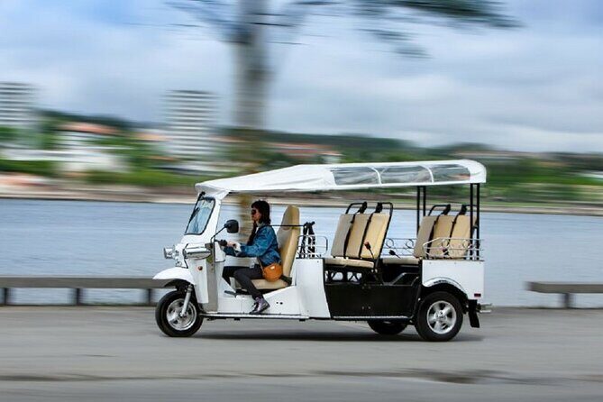 2 Hour Private Tuktuk Tour in Porto to Monastery and Cellars - An In-Depth Look at the Tour Itself