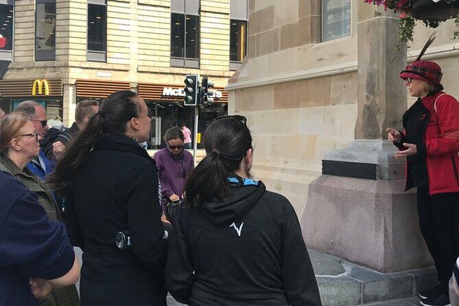 2 Hour Private Walking Tour in Inverness City Centre with a Guide - Old High St Stephens Church and Cemetery