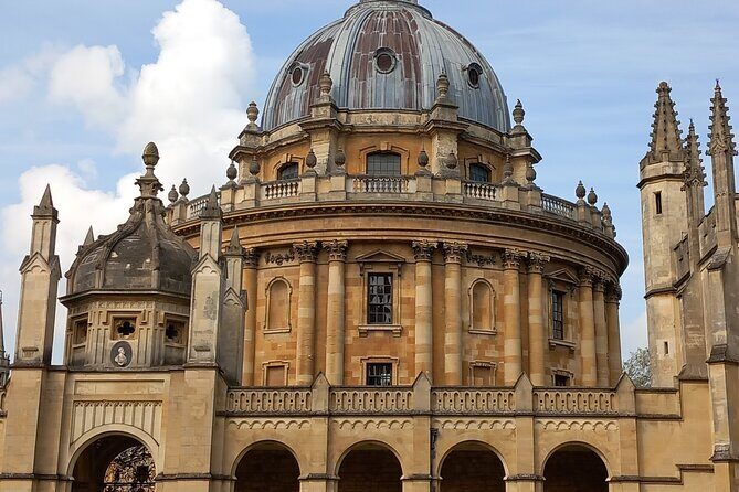 2-Hour Private Walking Tour in Oxford - Exploring Oxford with a Private Guide