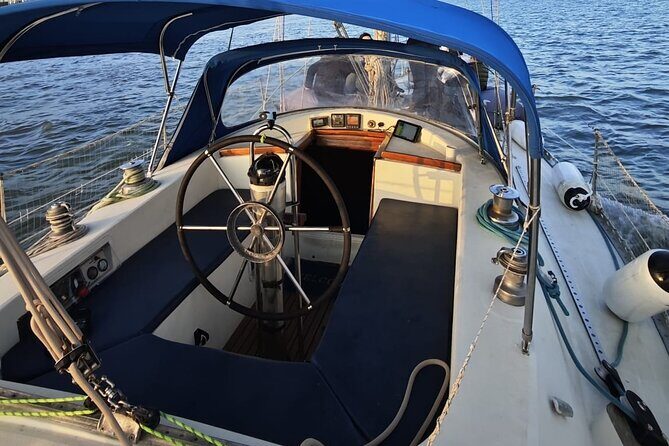 2 Hour Sailboat Sunset Tour by RiverMountain Lisbon - The Experience and What to Expect