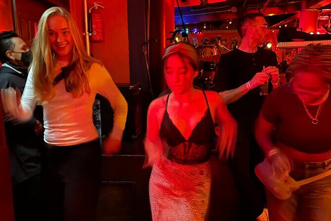 2 Hours and 30 Minutes Salsa Night in México City - Key Points