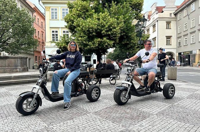 2 Hours Fun Trike Tour in Prague with Guide - Practical Details and What to Expect