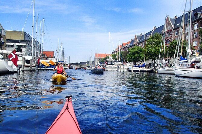 2 Hours Guided Kayak Tour in Copenhagen Harbor - Key Points