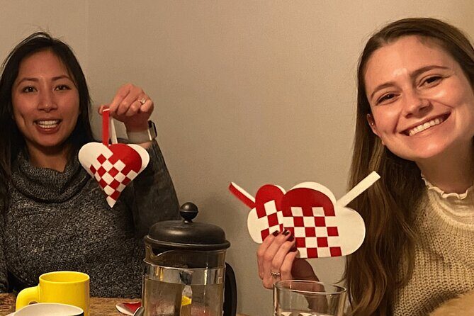 2 Hours Paper Hearts Weaving Activity in Copenhagen - The Sum Up