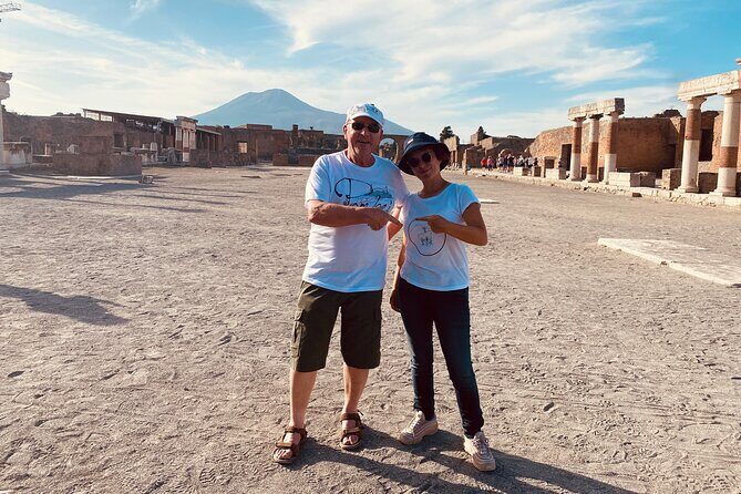 2 Hours Pompeii Group Tour with Archaeologist Guide and Skip the Line - Exploring Pompeii: A 2-Hour Guided Tour with an Archaeologist
