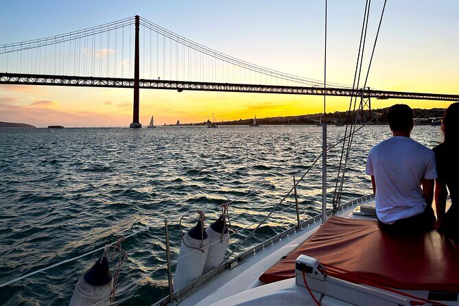 2 Hours Private Sailing Tour with Wine and Snacks - The Itinerary Breakdown: What to Expect