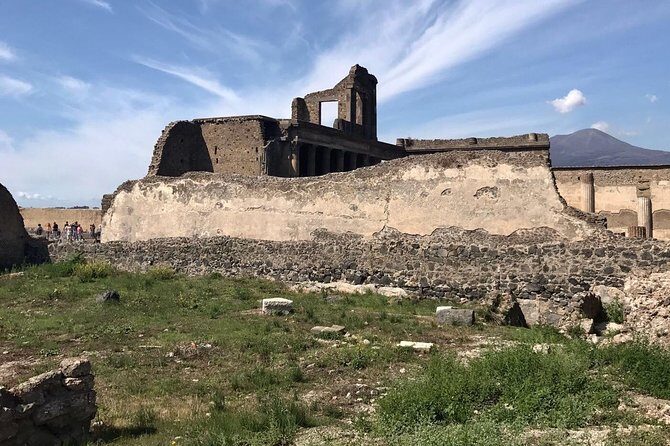 2 Hours Private Walking Tour in Pompeii with an Archaeologist - Discovering Pompeii’s Highlights with a Personal Touch