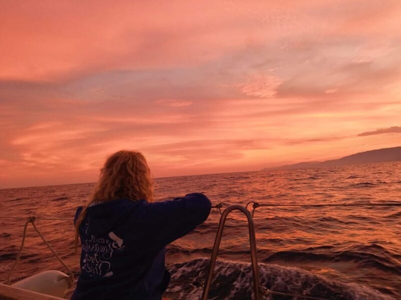 2 hours sunset sailing in a sailboat in Platja d'Aro - Who Will Love This Experience?