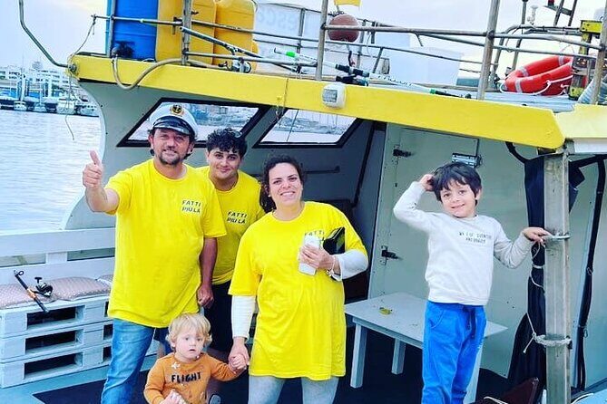 2 hours tour on boat to Polignano a mare - Key Points