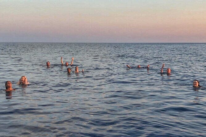 2 Hr Shared Cinque Terre Sunset Cruise with Swim Stop {wine inc!} - The Sum Up