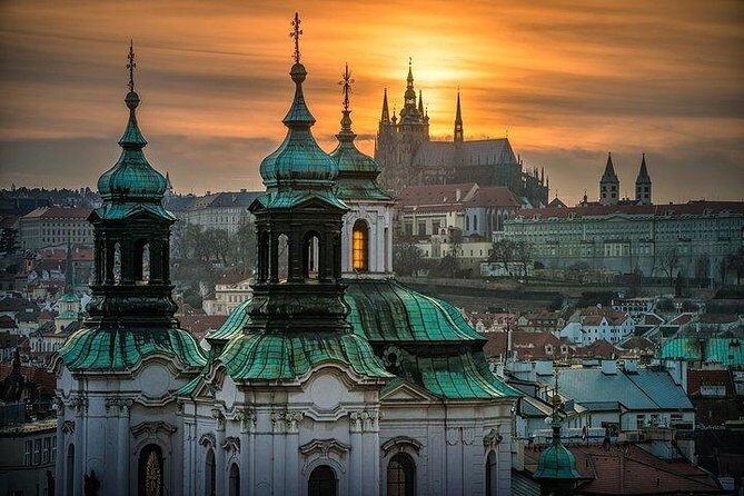 21-Day Extensive European Highlights tour from Frankfurt: Germany, Czech Republic, Slovakia, Hungary, Austria, Switzerland, Italy, France, Netherlands, Belgium and Luxembourg - Italy: Milan and Venice