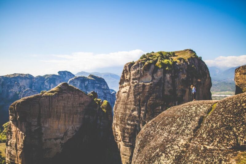 2Day Delphi&Meteora with Official guide,tickets,hotel pickup - Who This Tour Is Perfect For