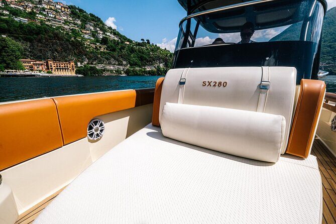 2H Private Cruise Lake Como Tender yacht Invictus 6 pax - FAQ