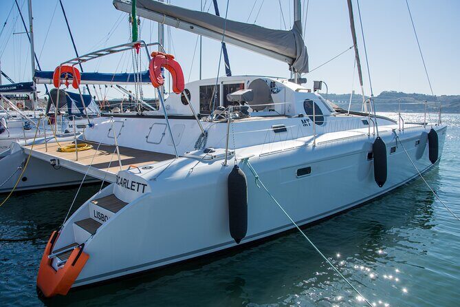 2H Tour on a Private Sailing Catamaran "Scarlett" up to 16 people - Key Points