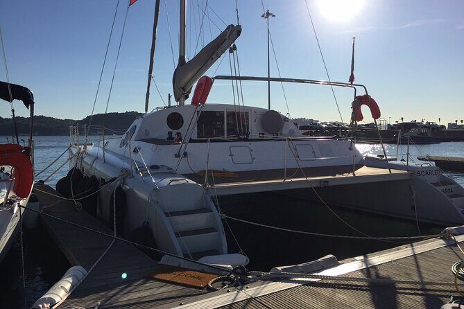 2H Tour on a Private Sailing Catamaran "Scarlett" up to 16 people - What To Expect During the Tour