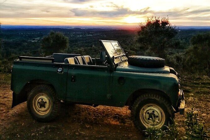 2hr Cork Safari in a Classical Land Rover - Key Points