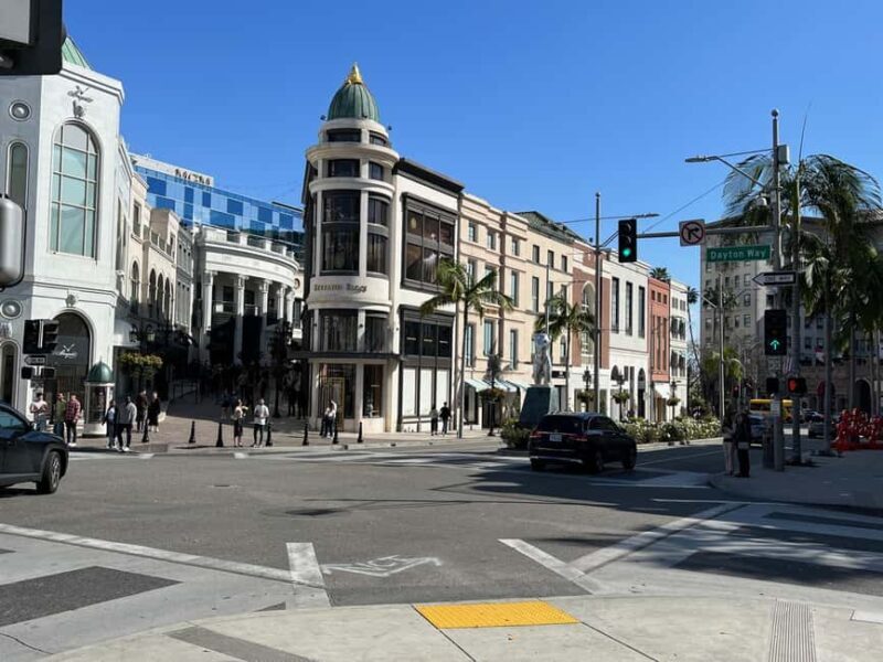 3.5-hour private tour of Hollywood and Beverly Hills in an SUV - An In-Depth Look at the Tour Experience