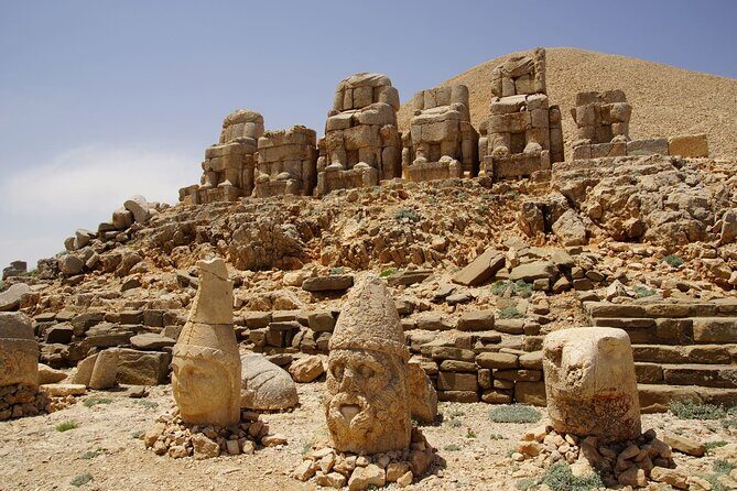 3-Day Tour to Sanliurfa Gobeklitepe in Adiyaman Mount Nemrut - A Complete Look at the 3-Day Tour to Sanliurfa, Göbekli Tepe, and Mount Nemrut