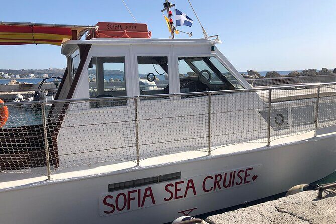 3-hour boat tour - An Overview of the Scenic Boat Tour