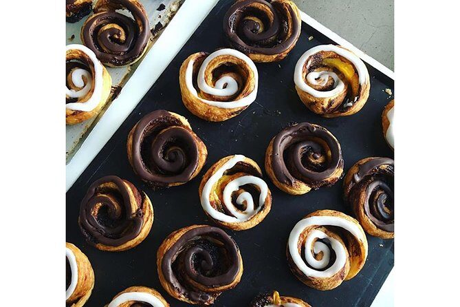 3-hour Culinary Bike Tour in English - Detailed Breakdown of the Tour Experience