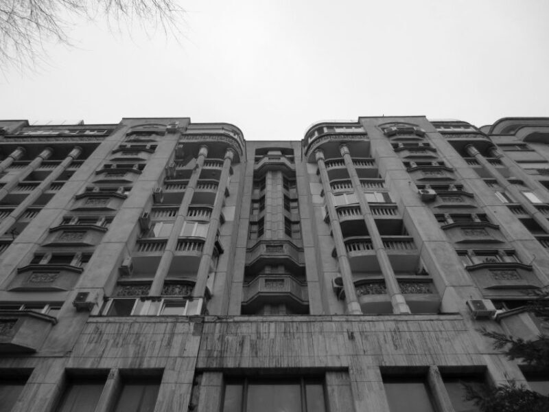 3-Hour Guided Tour of Communist Bucharest - Visiting Communist Landmarks and Neighborhoods