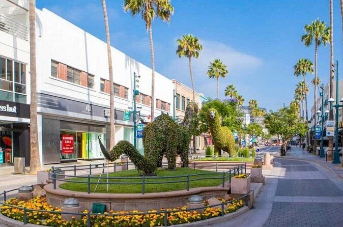 3 Hour Private Jeep Tour of Santa Monica - The Sum Up