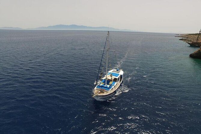 3-Hour Private Sunset Boat Tour With Dinner in Bodrum - Who Would Love This Tour?