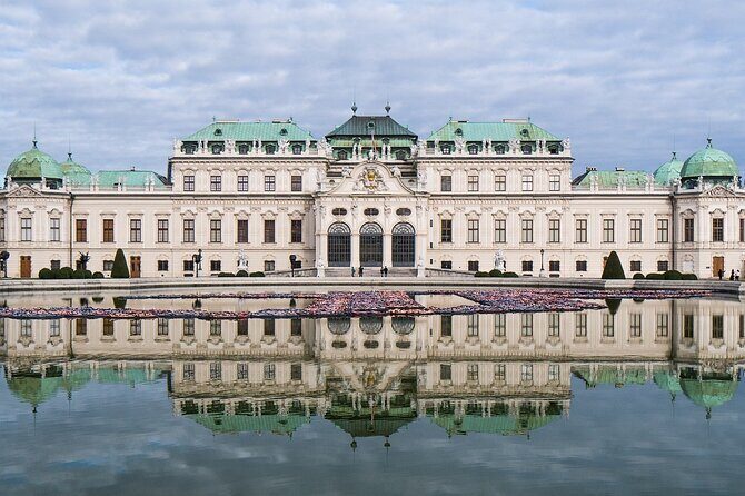 3 hour private tour in Vienna with private car - Key Points