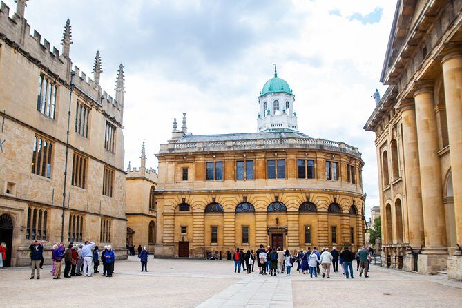3-Hour Private Tour of Oxford With University Alumni Guide - Who Should Book This Tour?