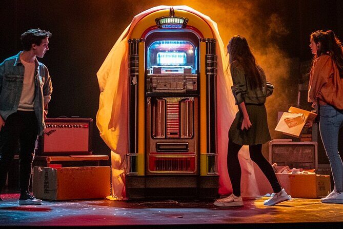 3 Hour Retro Music Variety Show Dinner Theater - Final Thoughts: Is It the Right Choice for You?