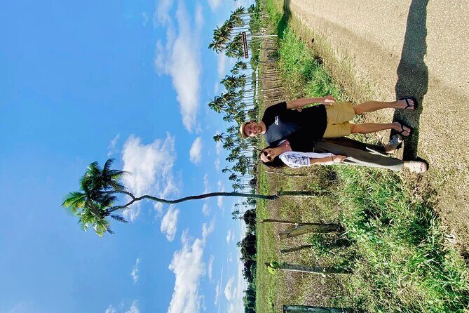 3-Hour Tongatapu West Coast Scenic Tour - The Guide and the Experience