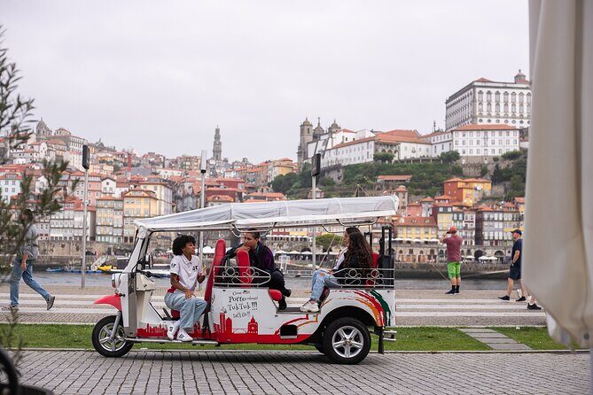 3 Hour Tuk tuk Tour in Porto - The Itinerary: A Well-Curated Mix of Highlights and Hidden Gems