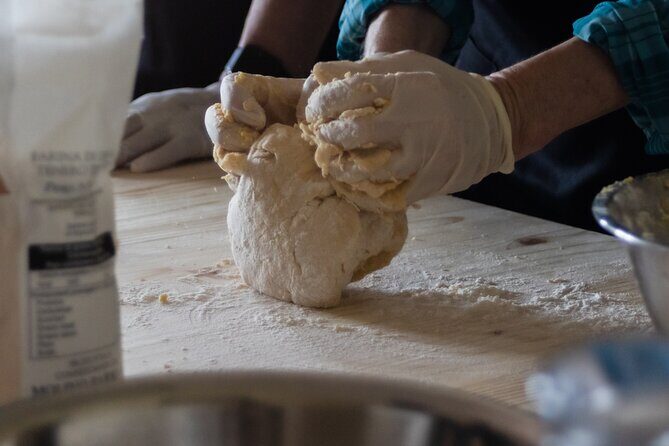 3-hour Tuscan Cooking Class with Wine & Oil Tasting - Authentic Tuscany in a Bite: A Review of the 3-Hour Tuscan Cooking Class with Wine & Oil Tasting