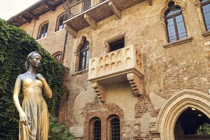 3-Hour Walking Tour with Guide Discovering Verona - Exploring Verona in 3 Hours: An Honest Review of the Guided Walking Tour