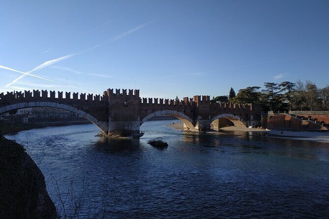 3-Hour Walking Tour with Guide Discovering Verona - Practical Details and Experience Tips