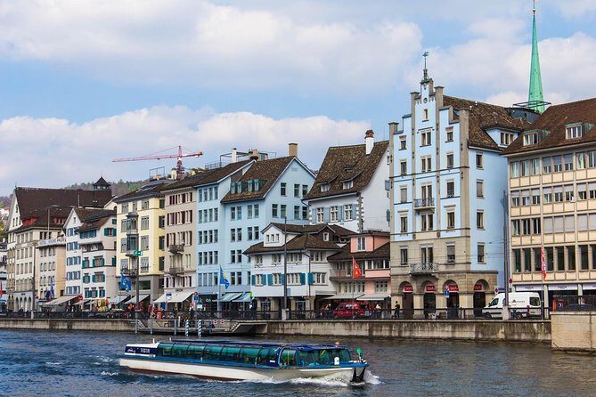 3 in 1: Zurich Walking Tour - Cruise on the Lake - Cable Car Ride to Felsenegg - Authentic Insights from Reviewers