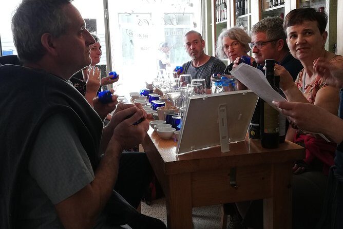 3 table wines & 5 Port wines + Tapas - The Journey Through Porto’s Wine and Landmarks