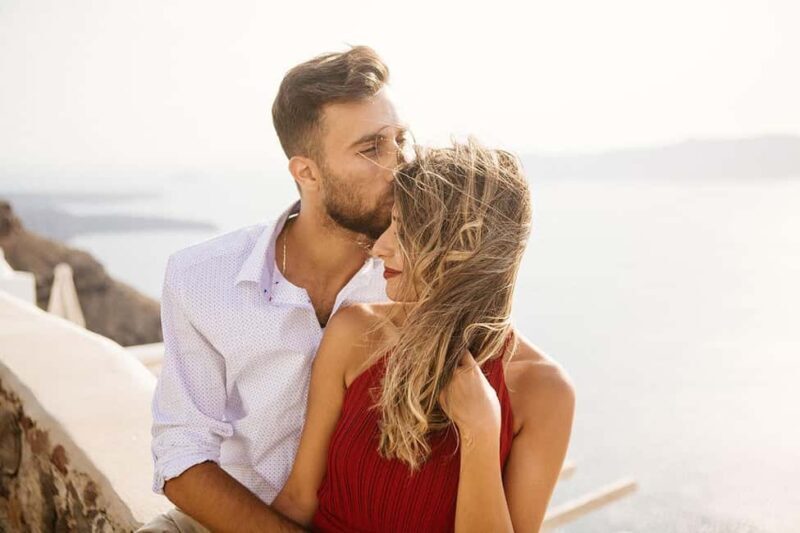 30 Photoshoot in Oia! 30 edited photos! Effortless & Fun! - Authentic Reviews and Insights