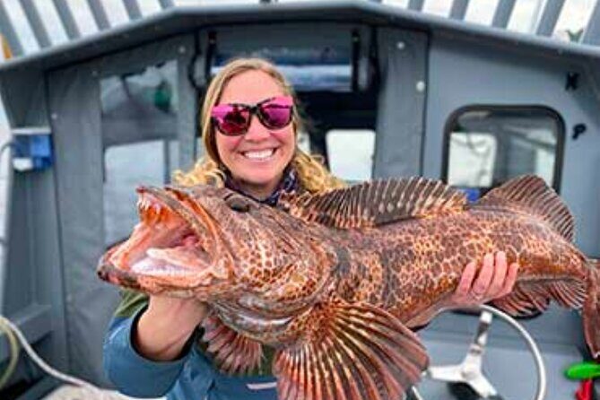 30' Private Halibut and Salmon Fishing Charter - The Sum Up