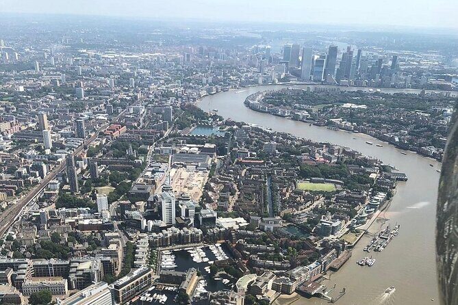 35 minute London Sightseeing Flight for 2 with Champagne - FAQ