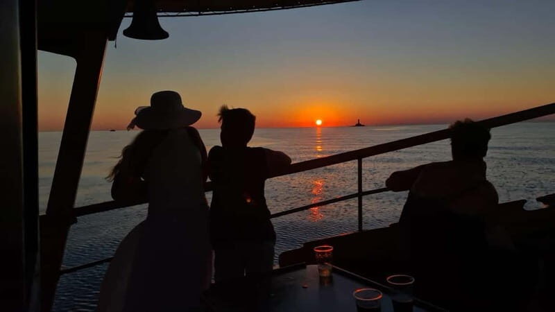 3hours Dolphin Sunset watching with unlimited drinks +dinner - Final Thoughts: Who Should Book This Experience?