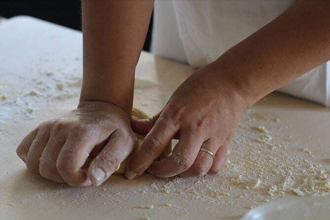 4 - Courses Dinner Interactive Cooking Lesson In Florence - FAQ